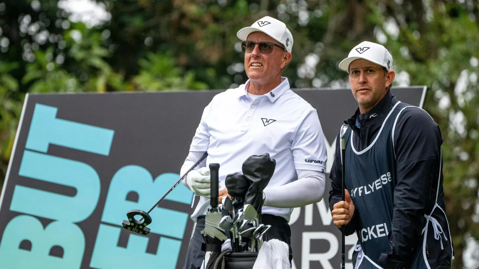 PHIL MICKELSON ANNOUNCES THAT HIS BROTHER TIM IS RETIRING FROM CADDYING