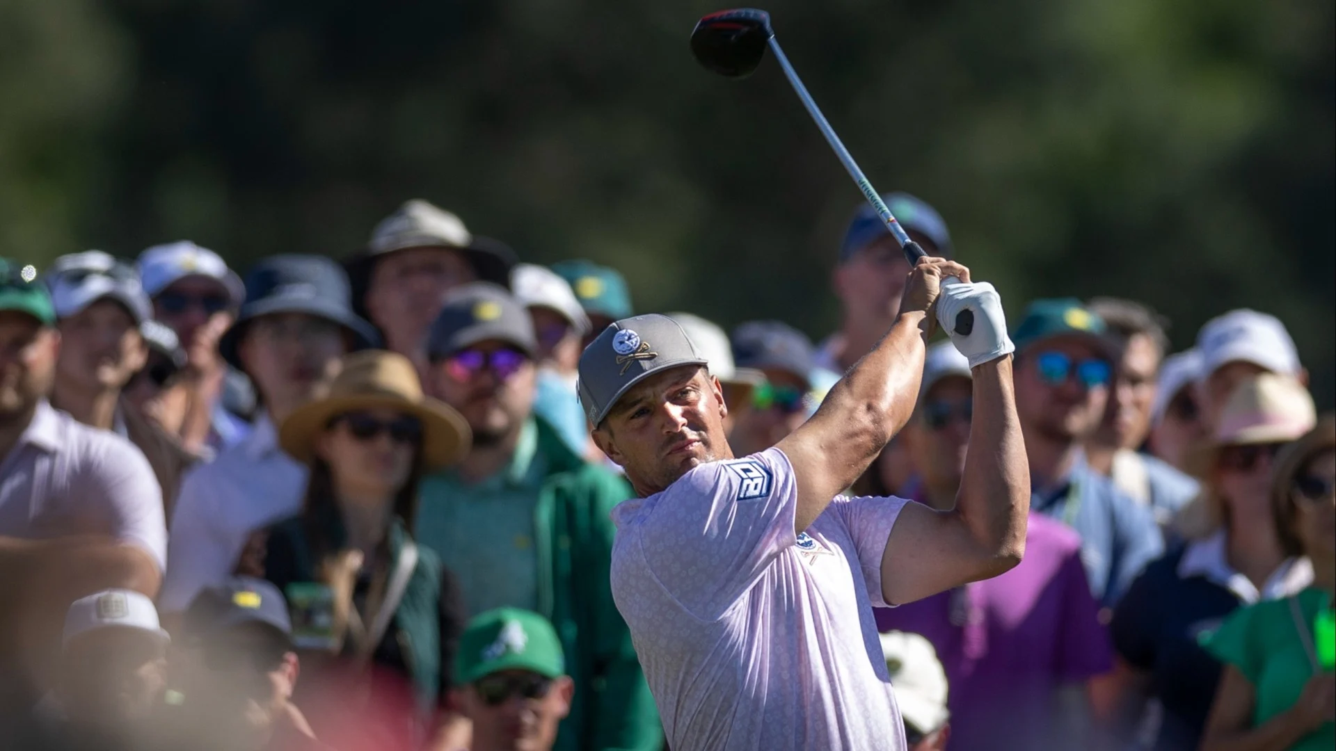 DECHAMBEAU, SMITH HOPE PUTTERS HEAT UP IN MASTERS FINAL ROUND
