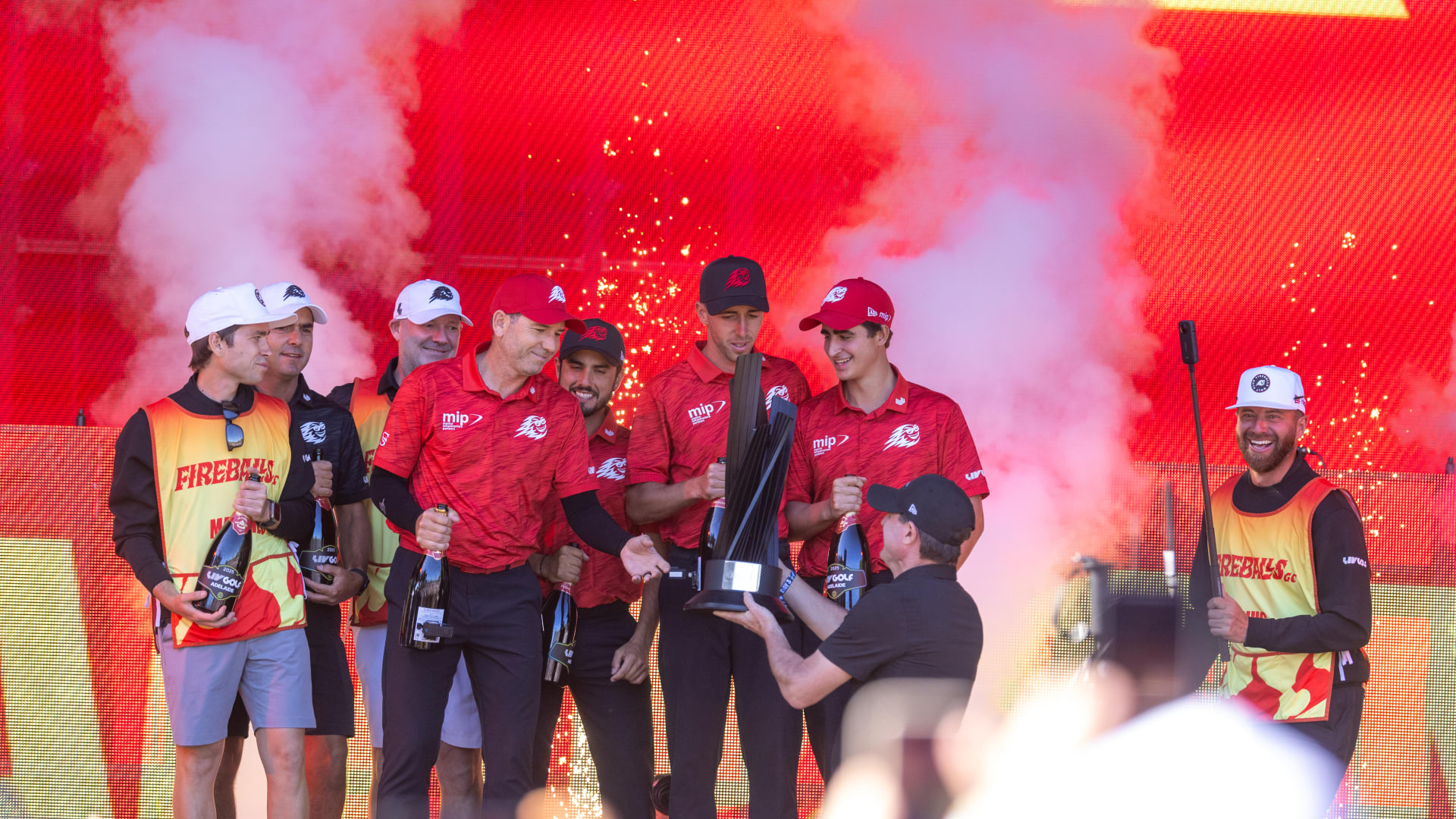 Niemann wins LIV Golf Adelaide; Fireballs GC claims team title